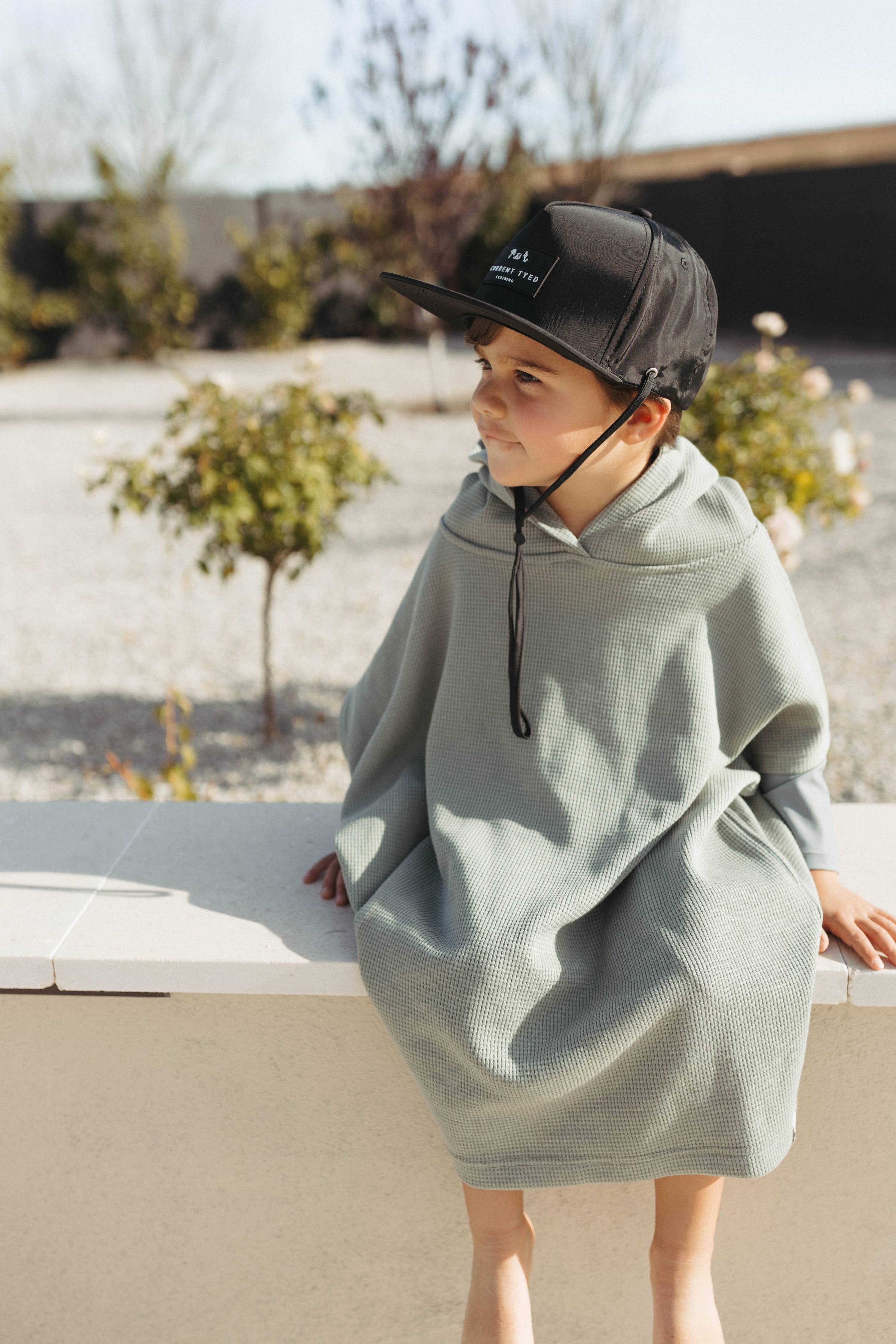 Current Tyed Clothing - Waffle Beach Poncho: Sage Green – Cooper Lucy